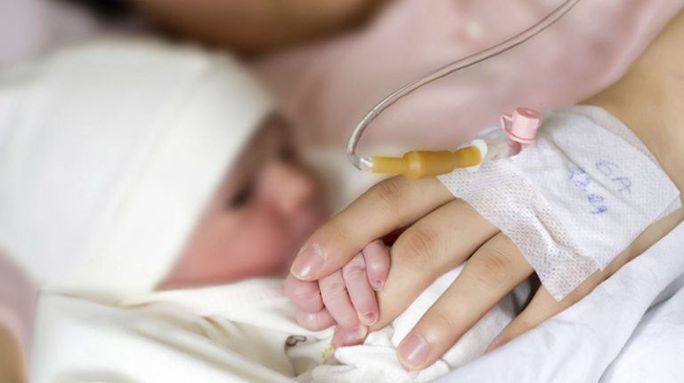 La péridurale : Avantages et contre-indications | Esprit Bébé